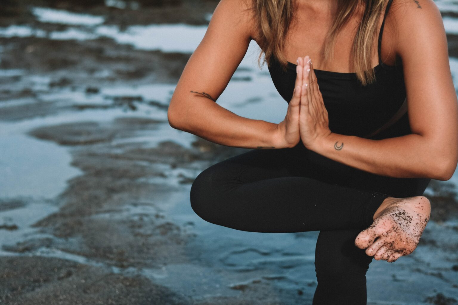 How to Release Stored Emotions from Your Hips with One Stretch ...
