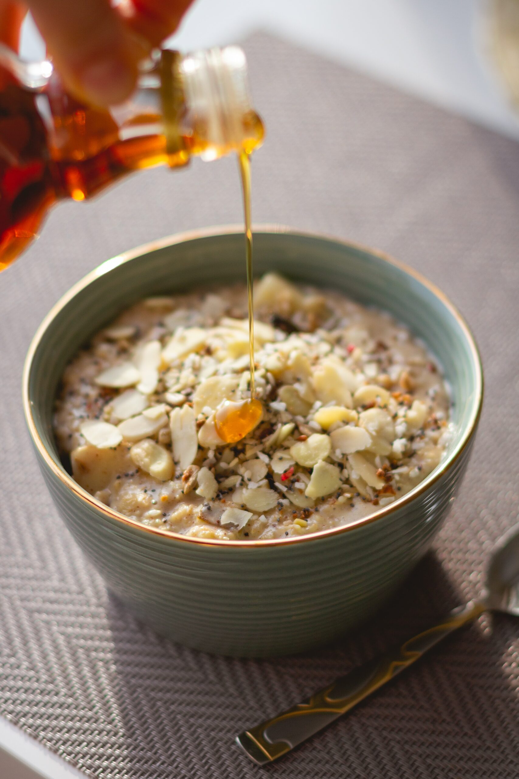 How to Make Gut-Healing, Deeply Nourishing Oatmeal - Organic Olivia ...